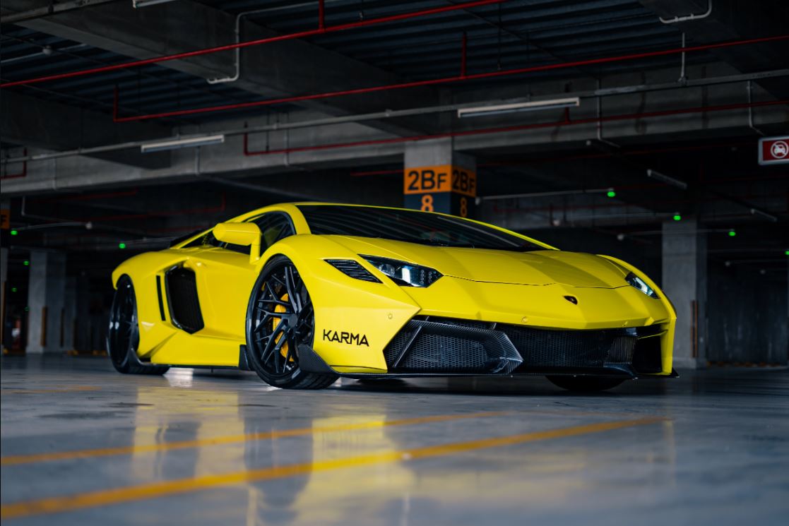 Wide Body Lamborghini Aventador
